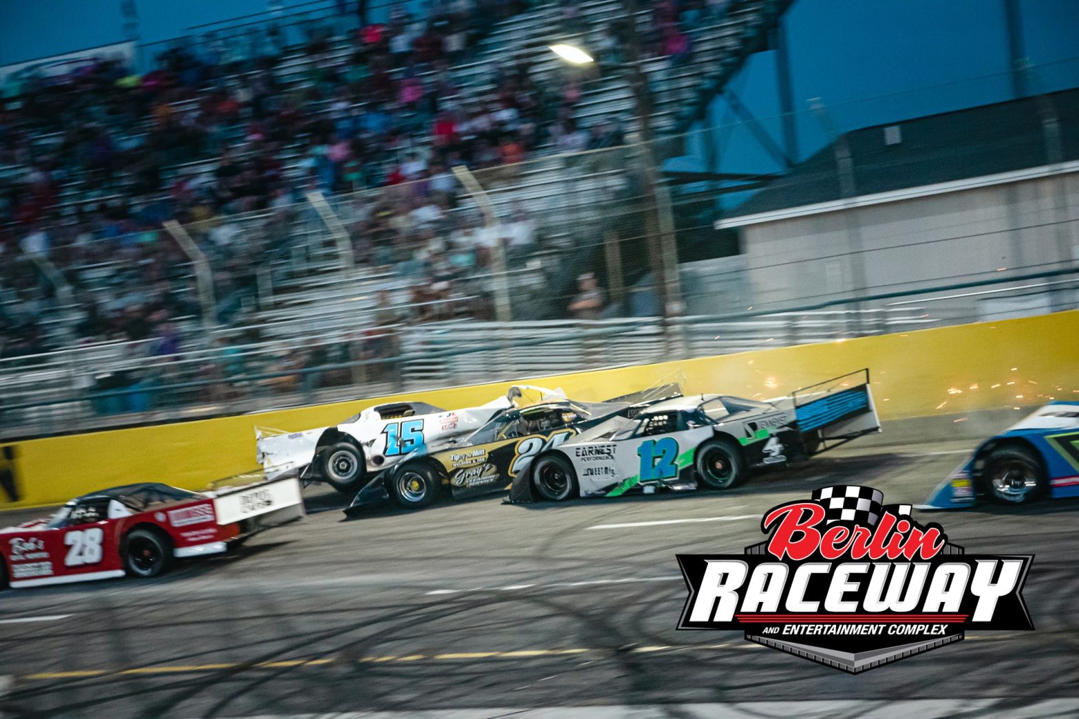 Bob Senneker Paces The Field at Berlin – Needles Wins – Reveal The Hammer